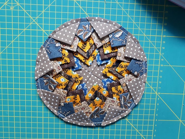 Un Pine Cone bloc ! | Patchwork Inspirations